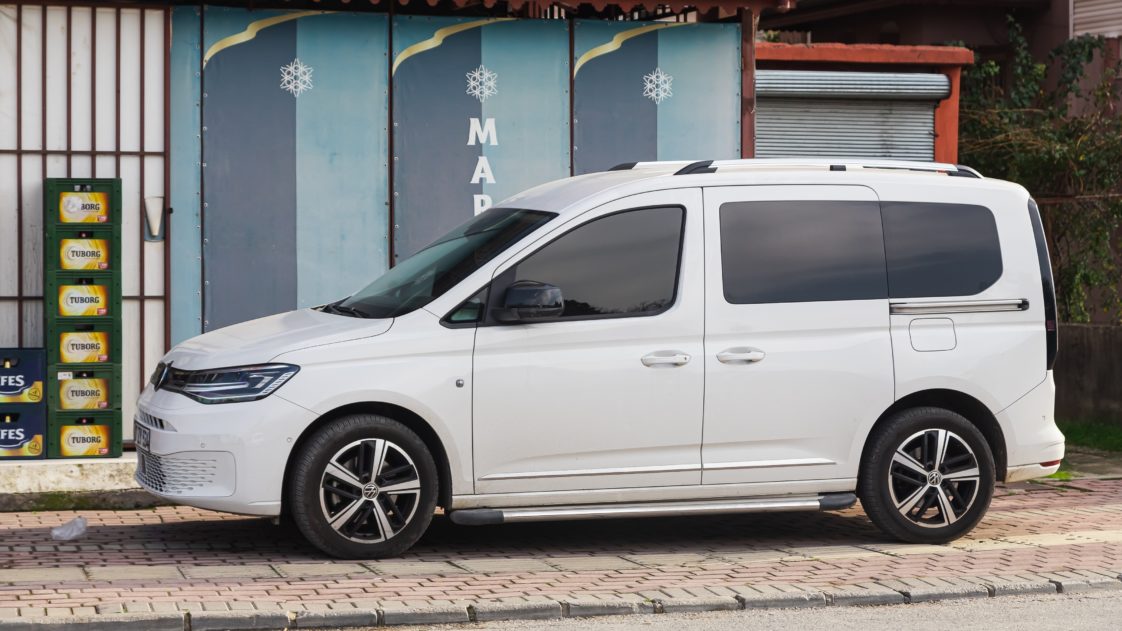 VW Caddy: Jedan od najudobnijih malih kombija - vozim.hr