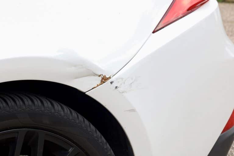 Uklanjanje ogrebotina na autu - Brzi savjeti za osvježavanje vašeg vozila