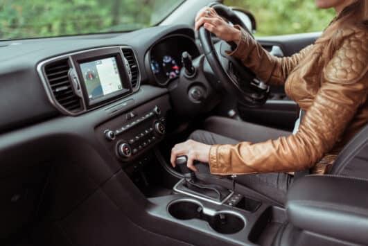 Kako voziti automatik? 8 ključnih savjeta za sigurnu vožnju