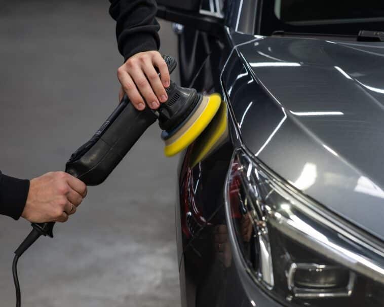 Kako ispolirati auto? 9 savjeta koje morate znati - vozim.hr